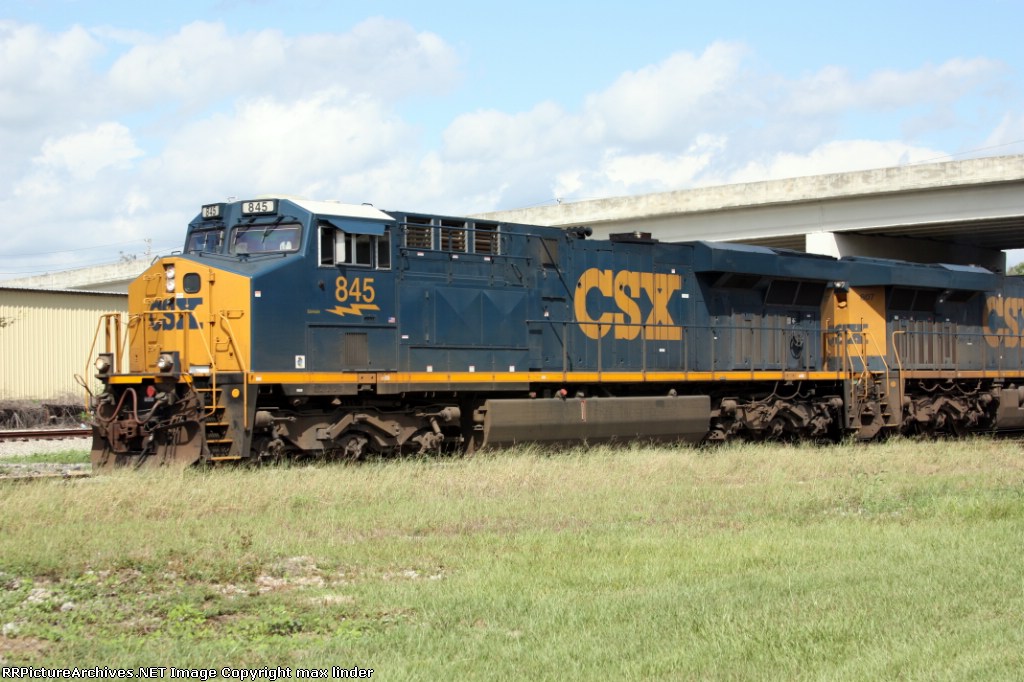 CSX 845